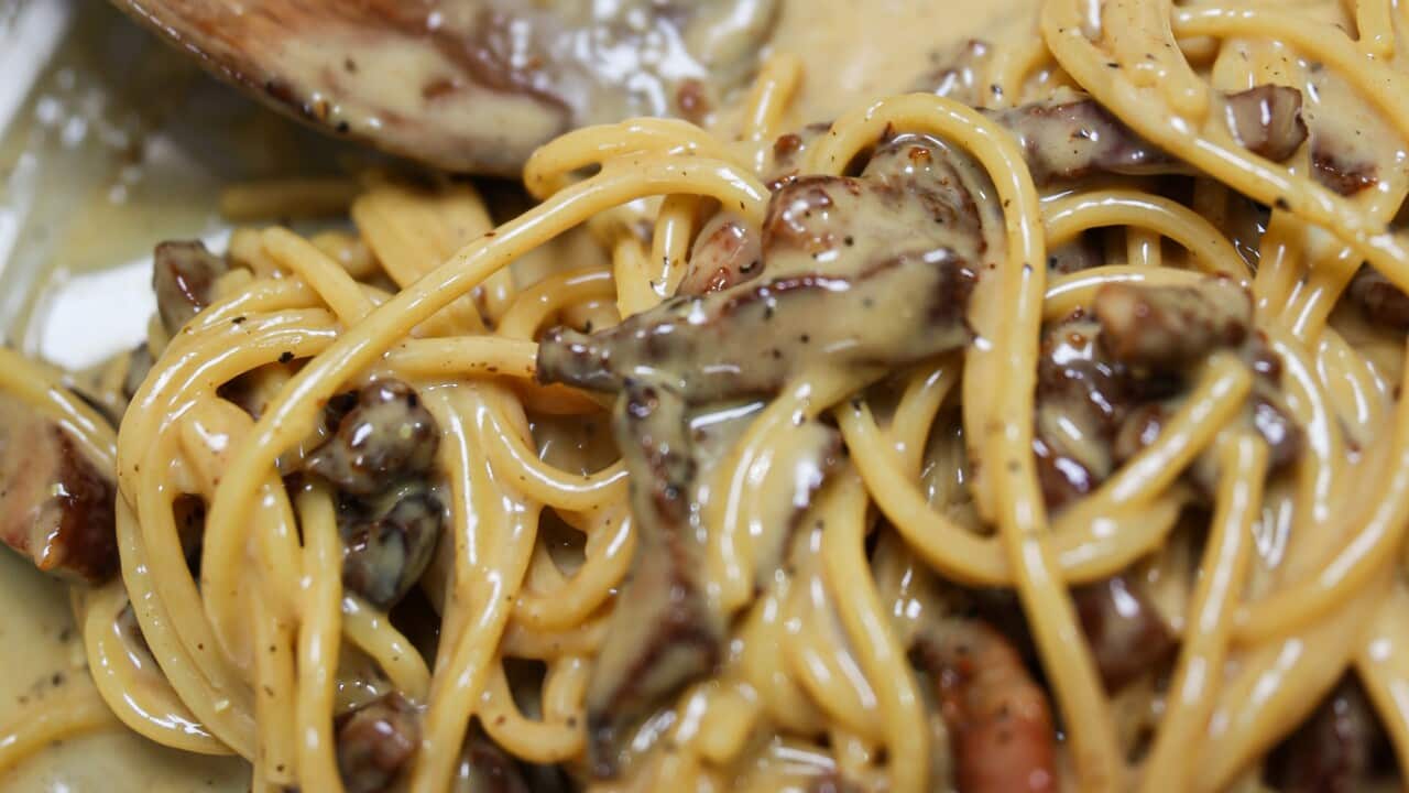 how to make pasta carbonara without bacon