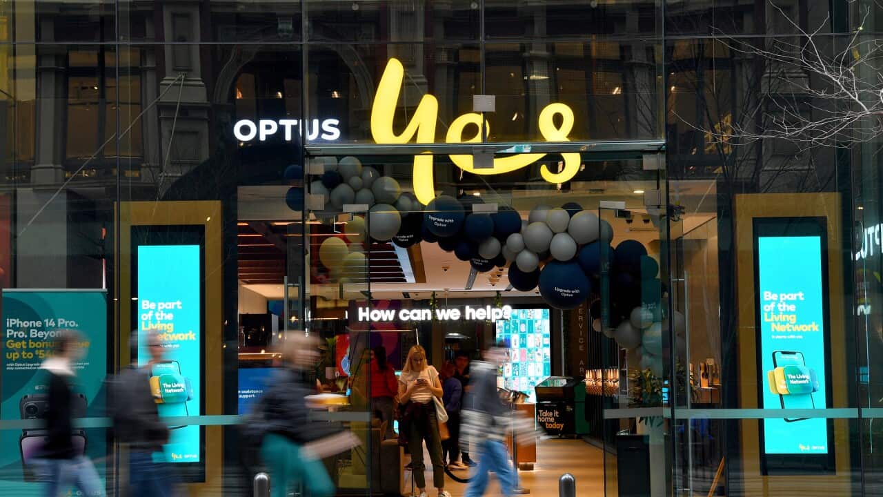 What caused the Optus outage and can I get compensation? | SBS News