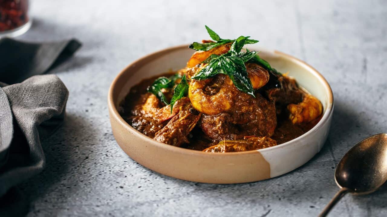 how to cook prawns curry ape amma