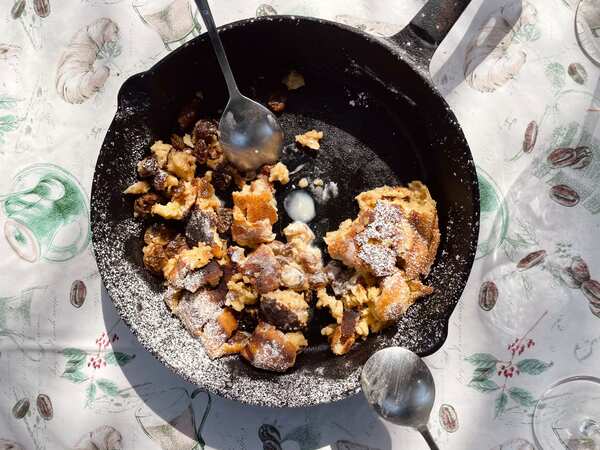 A fluffy pancake recipe that embraces failed flips | SBS Food