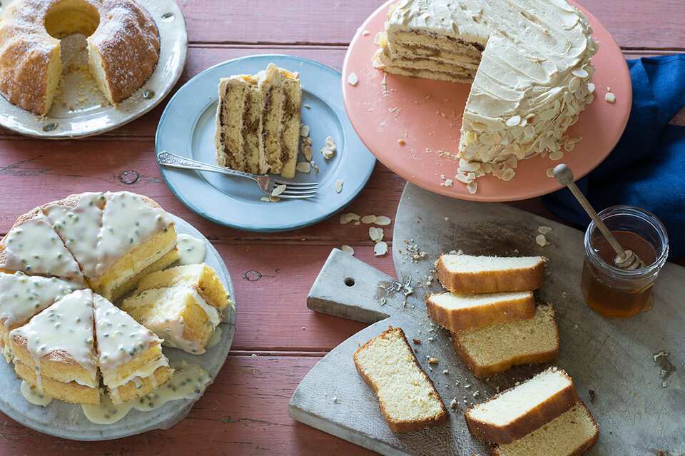 How to make a light, golden sponge | SBS Food