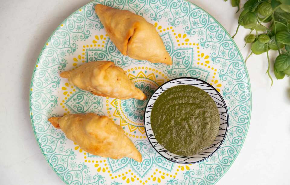 Four ways to teach an old samosa new tricks | SBS Food