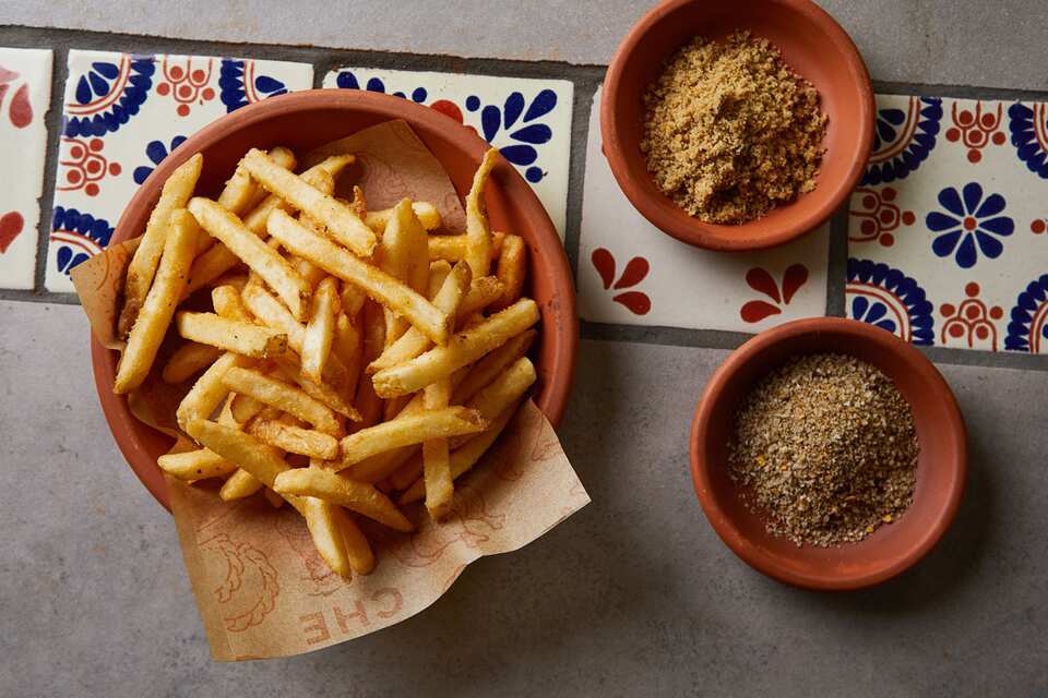The real story behind the invention of chicken salt | SBS Food