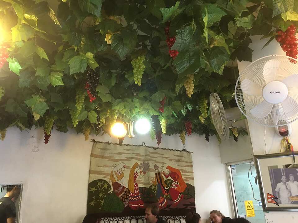 Line up, eat, listen to the violin | SBS Food