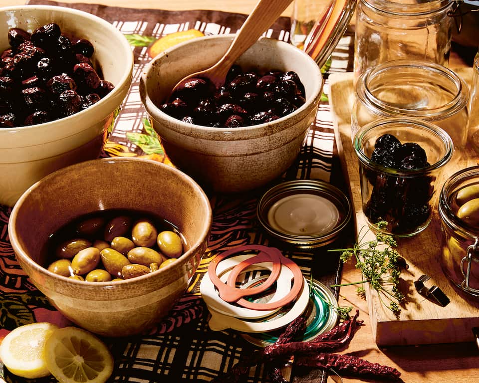 How to pickle olives at home | SBS Food