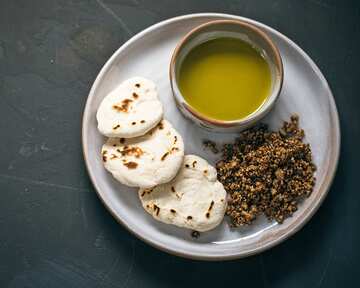 23 homemade condiments starring Indigenous Australian flavours | SBS Food