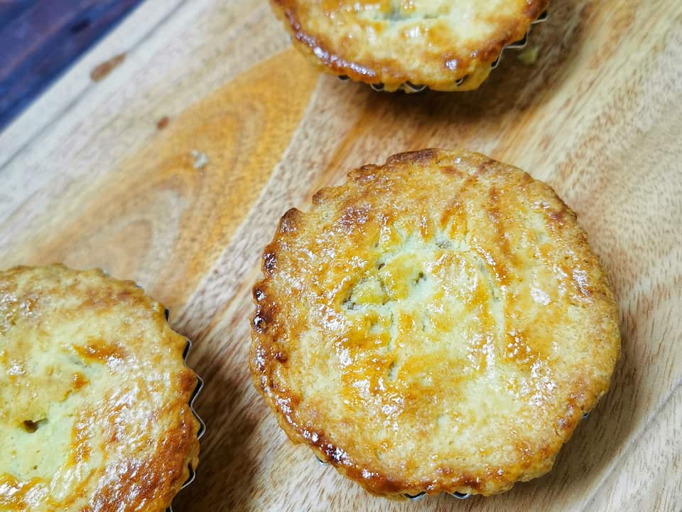 Hong Kong chicken pie: the unassuming cousin of the egg tart | SBS The ...