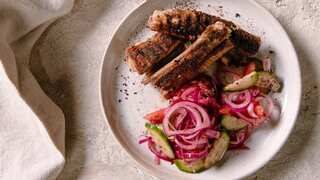 Pepperberry recipes: Add native Australian flavour to your dishes ...