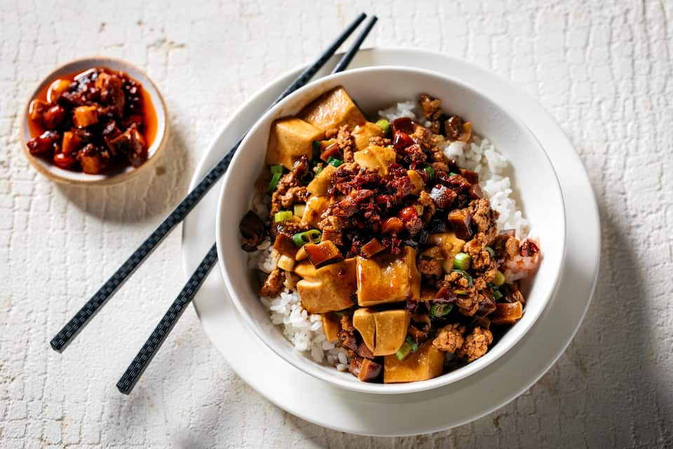 Japanese donburi recipes: 15 greatest one-bowl wonders | SBS The Cook ...