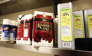 From sea to table, and iodised to low-sodium: What is the salty ...