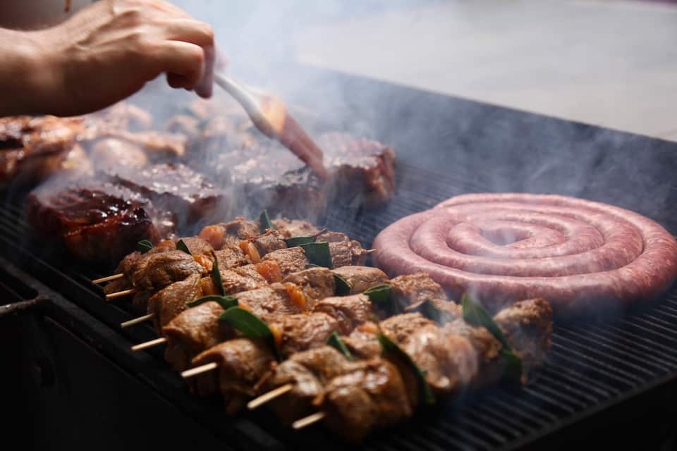 Braai: South Africa's backyard party starter | SBS Food