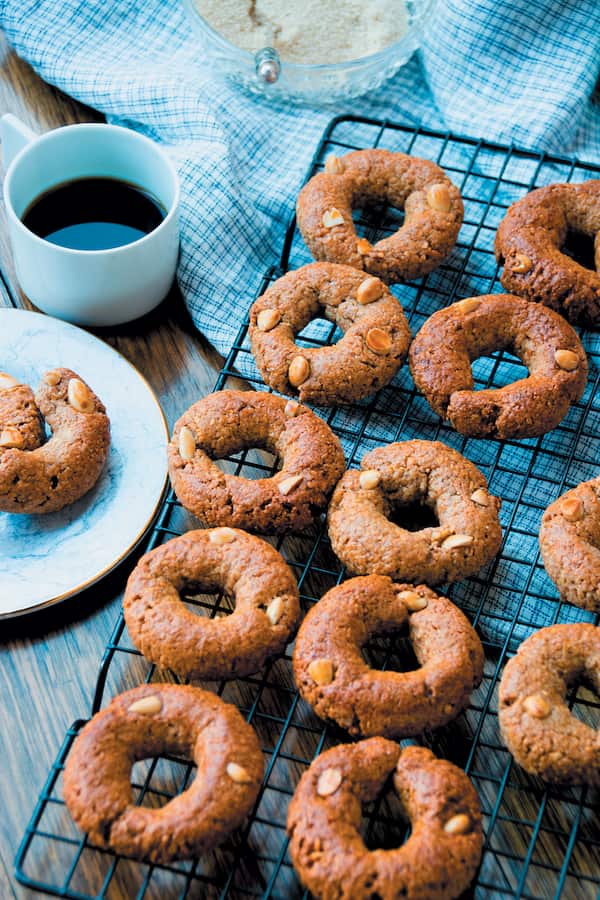 22 of the best Christmas dessert recipes and sweet treats | SBS Food