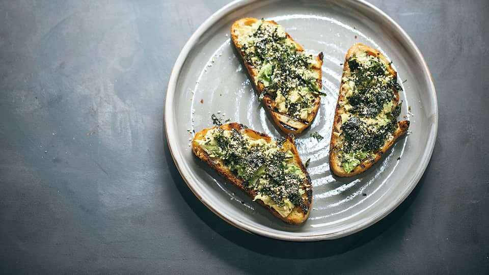 From sea to table, and iodised to low-sodium: What is the salty ...