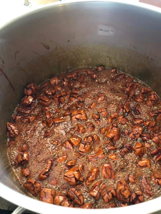 Making teiglach for Jewish New Year is my favourite | SBS Food