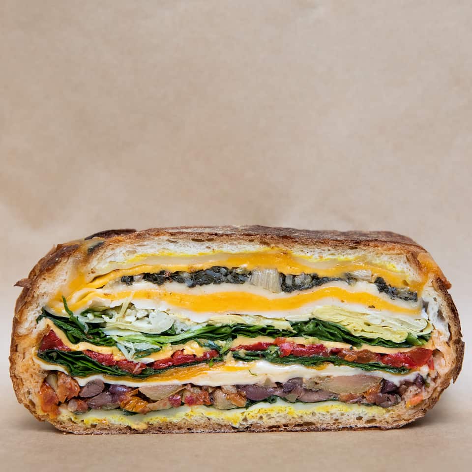 The surprising story behind the 'it' sandwich ruling Instagram | SBS Food