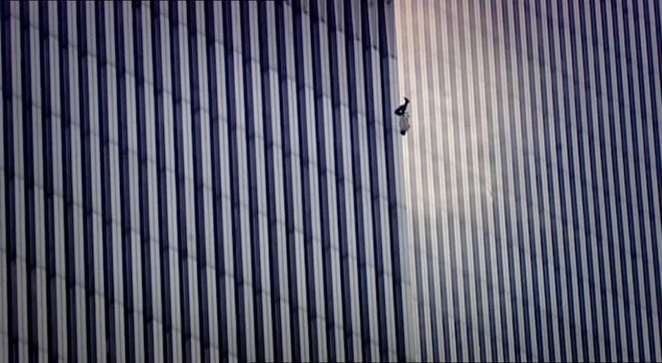 The picture that captured a tragedy in ‘9/11: The Falling Man’ | SBS ...