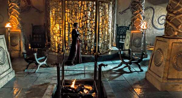 The original action hero is back in 'Beowulf' | SBS What's On