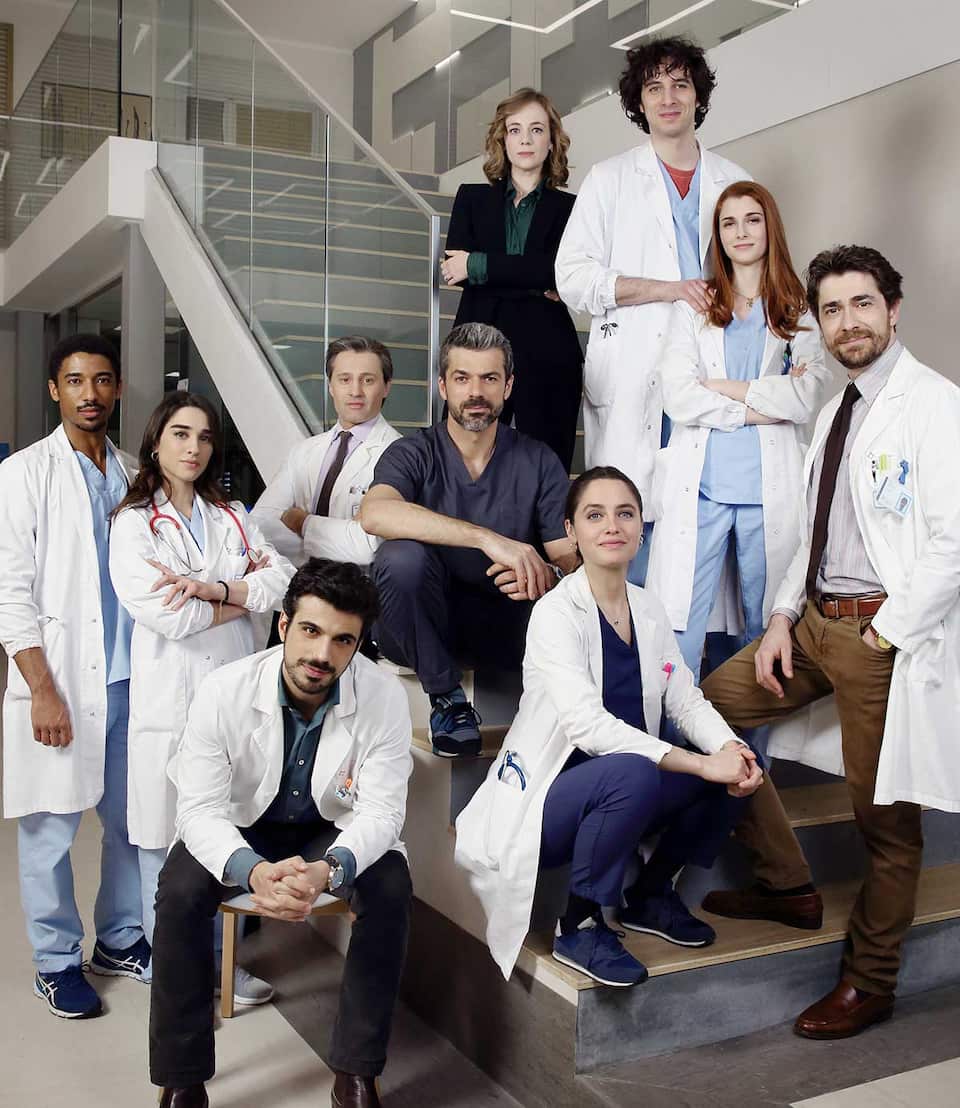 Interview: The star and the real doctor who inspired lost-memory ...