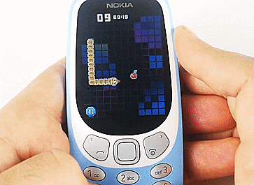 A tribute to the greatest mobile game of all time – 'Snake' | SBS What's On