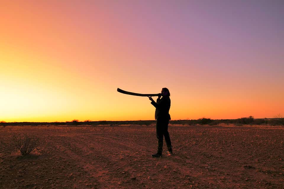 Take a journey of discovery with ‘Ray Martin: Mysteries of the Outback ...