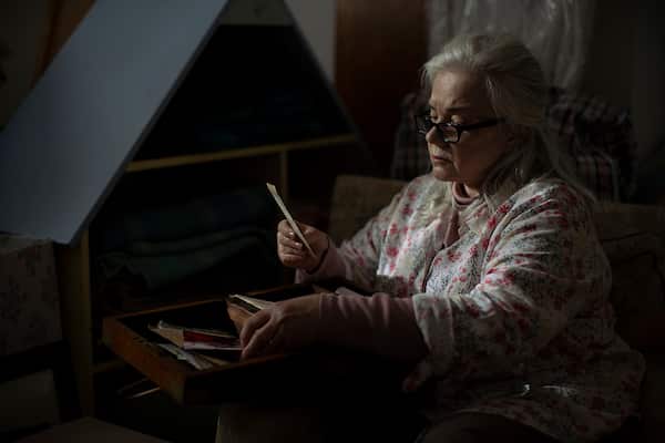 Tensions run high in gripping Australian drama ‘Safe Home’ | SBS What's On