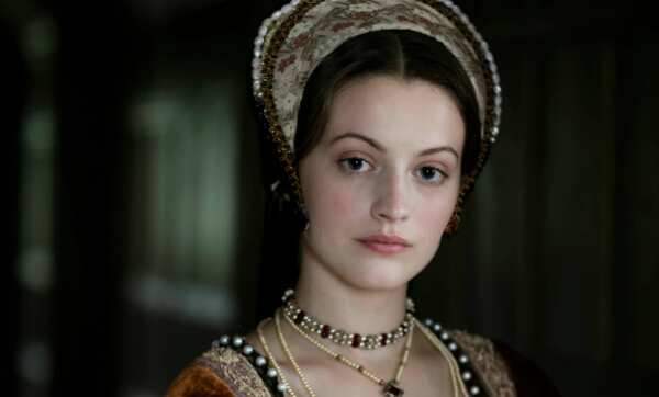 Why we're all still fascinated by Henry VIII's six wives | SBS What's On