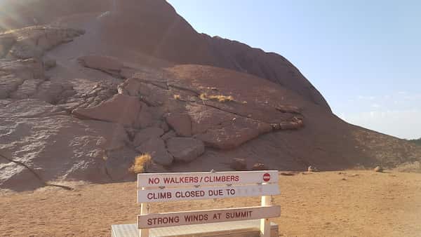 Celebrations and tears from traditional owners as Uluru climb ban ...