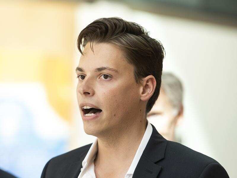 Labor candidate Luke Creasey resigns over 'awful comments' about women ...