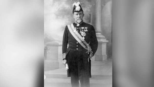 Australia's largest return of artefacts to PNG sign of closer ties ...