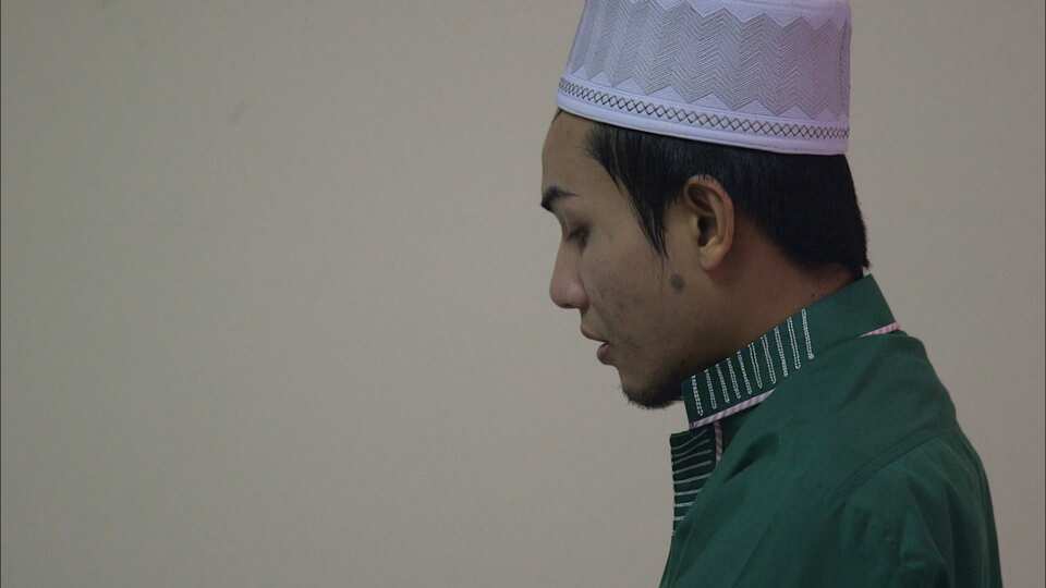 Malaysia’s Muslim trans community in a struggle for human rights | SBS ...
