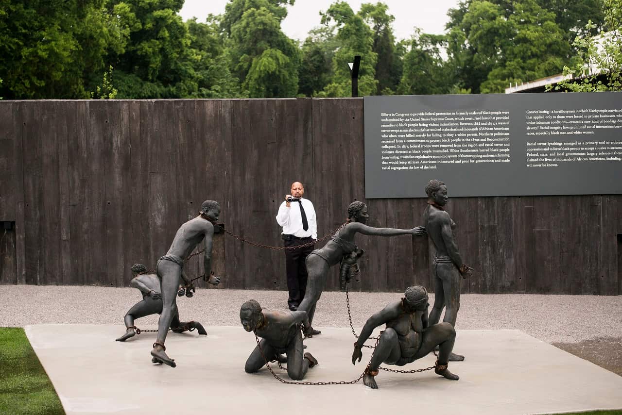 'Light of truth': Lynching memorial exposing horrors of slavery opens ...