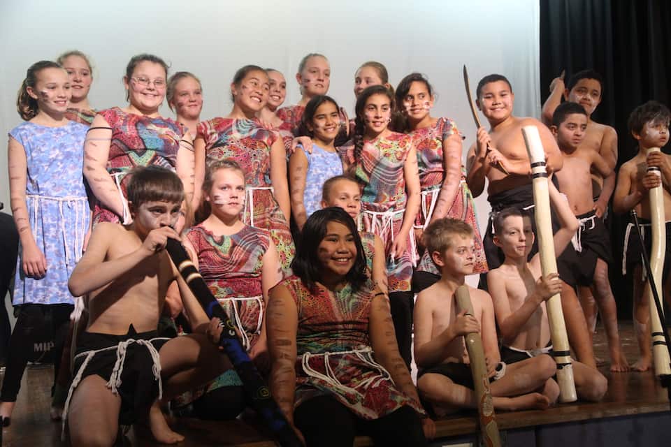 A Deadly Arts Program helps kids connect with Indigenous culture | SBS NITV
