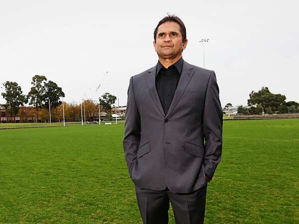 'I'm black and I'm proud to be black': Nicky Winmar's gesture 25 years ...