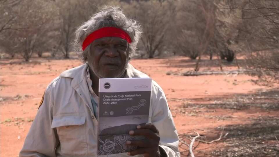 Uluru management plan to promote knowledge and culture | SBS NITV News