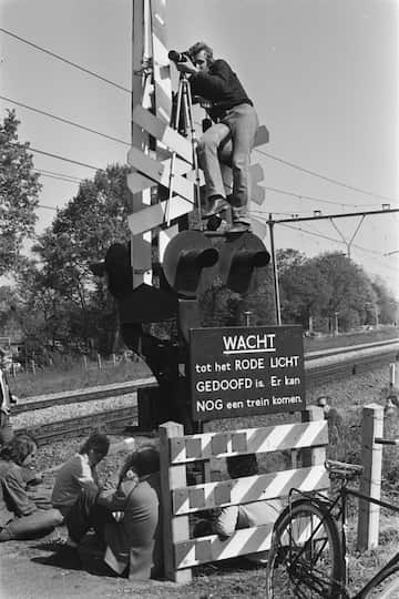 40 years on, questions remain: the extraordinary story of the 1977 ...