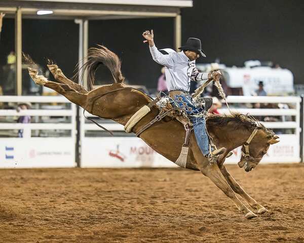 Mount Isa's Indigenous Rodeo pays tribute to Blak stockmen and women ...