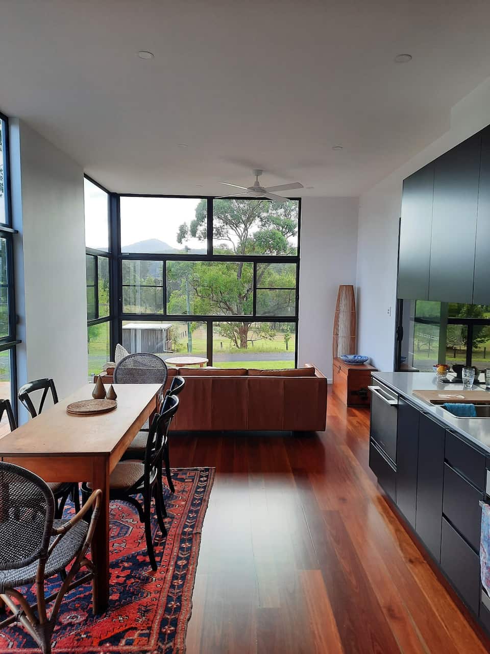 Modular, prefab housing: Australians hooked by 'click-together' homes ...